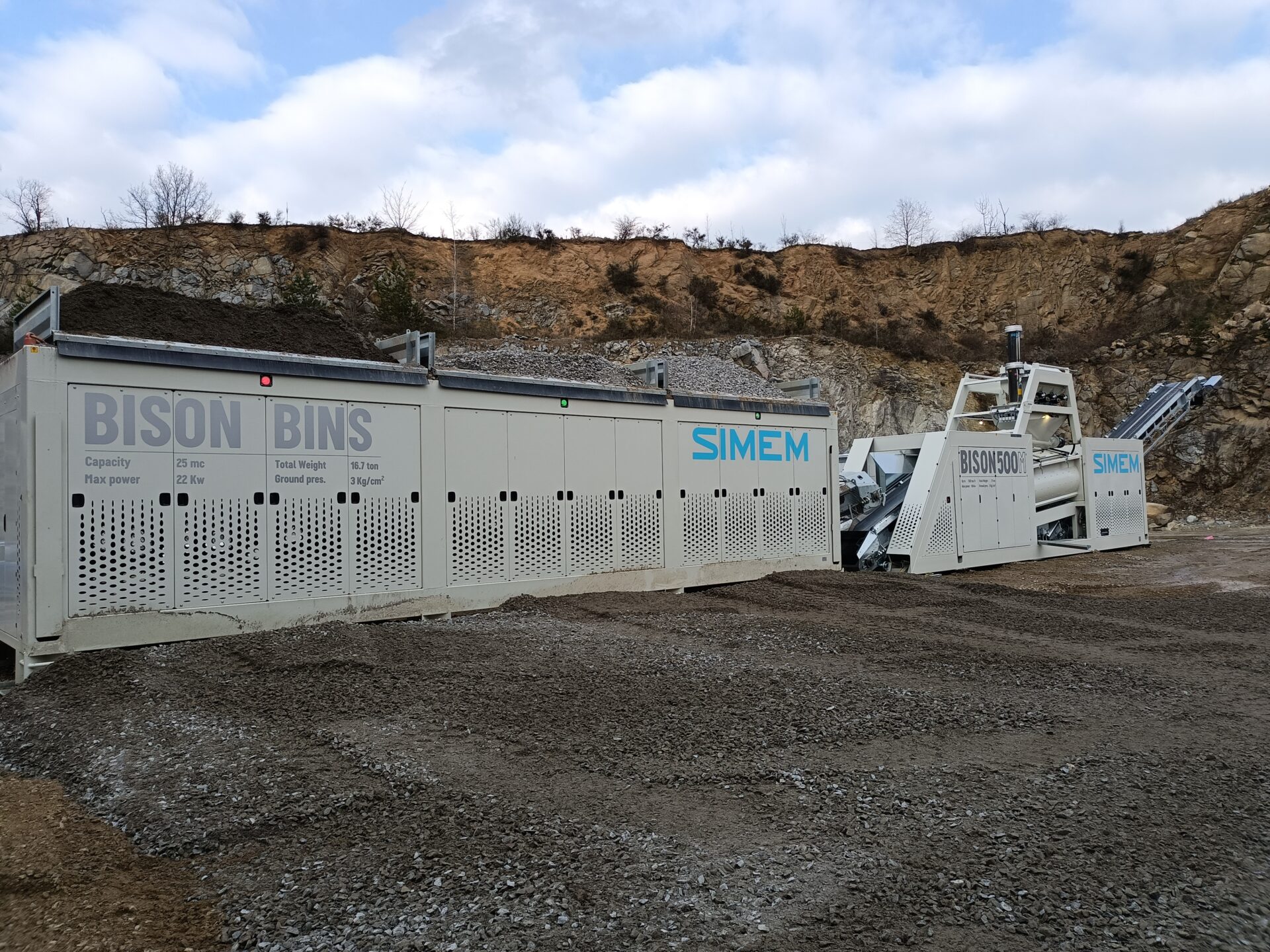 Super Mobile Batching Plant – BISON – Simem